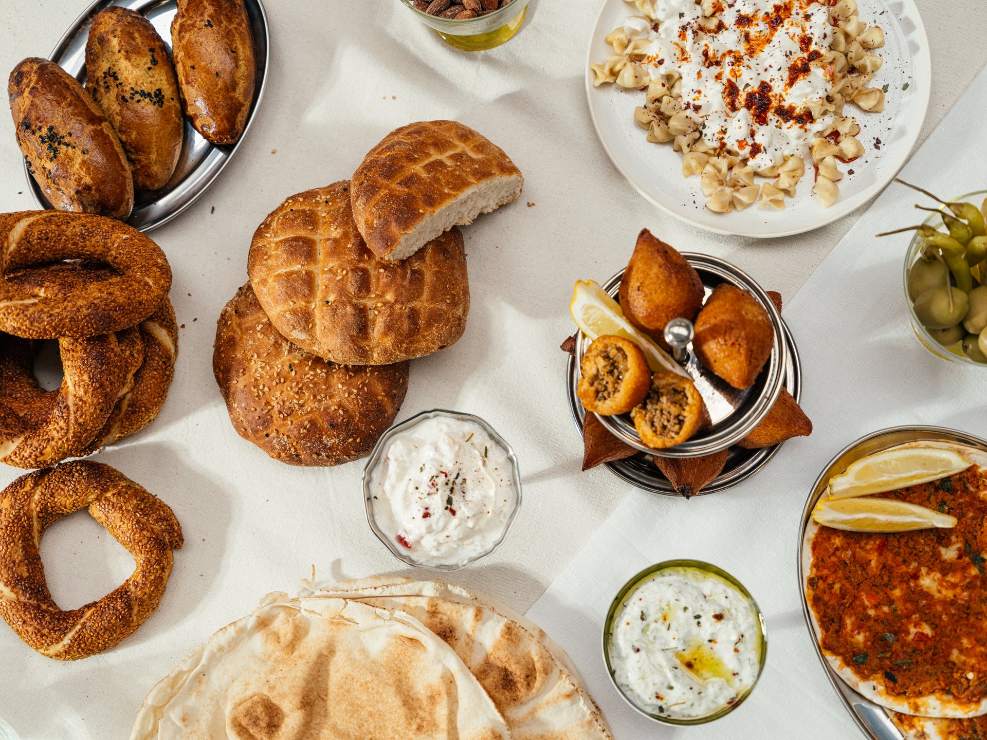 Verse Manti, Börek & Turkse Bakkerswaar Online | YASAM – Yasam Food